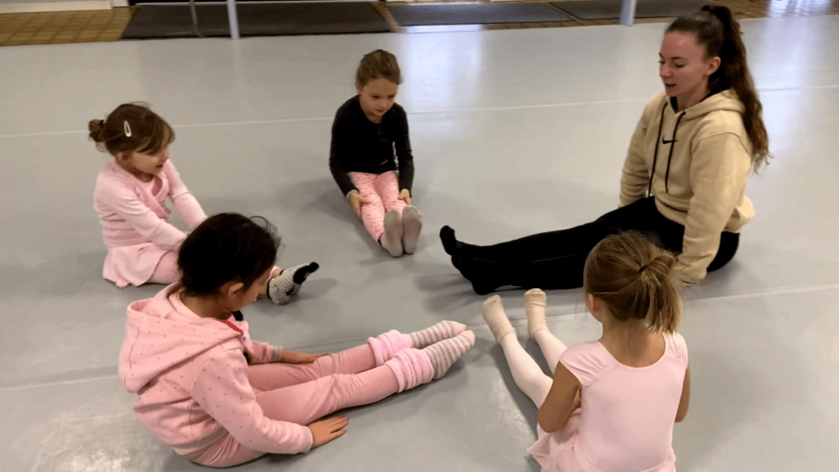 Le métier de Professeure de danse – GÉNÉRATION TEYSSIER